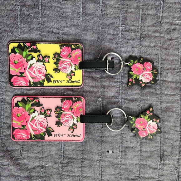 Betsey Johnson | Bags | Betsey Johnson Luggage Tag Name Tag | Poshmark